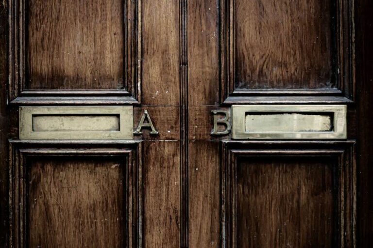 5 Examples Of Comparative Advertising + Marketing Lessons - Kimp