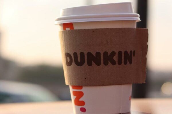 Dunkin' Donuts Logo: 5 Lessons From A Branding Success Story - Kimp
