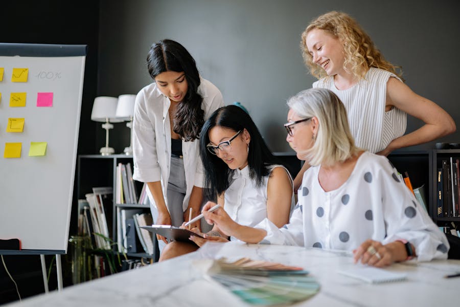Enhancing Customer Experience Through Effective Graphic Design - Kimp